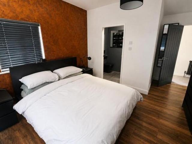 3 bedroom detached house for sale in Liverpool Road North, Maghull, L31