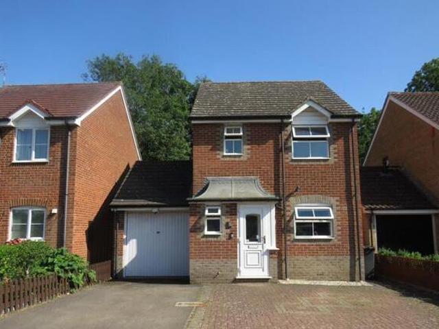 3 Bedroom Detached House For Sale In Lighthorne