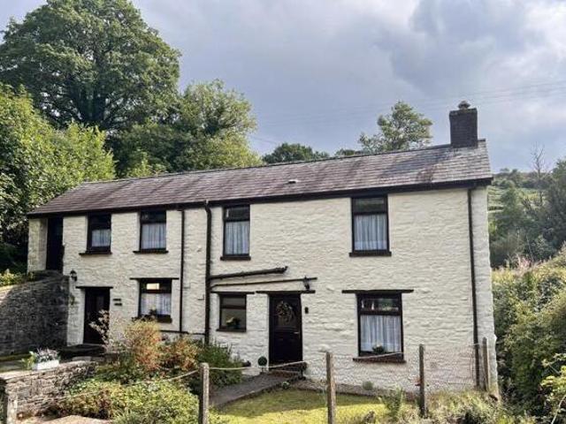 3 Bedroom Detached House For Sale In Llandovery