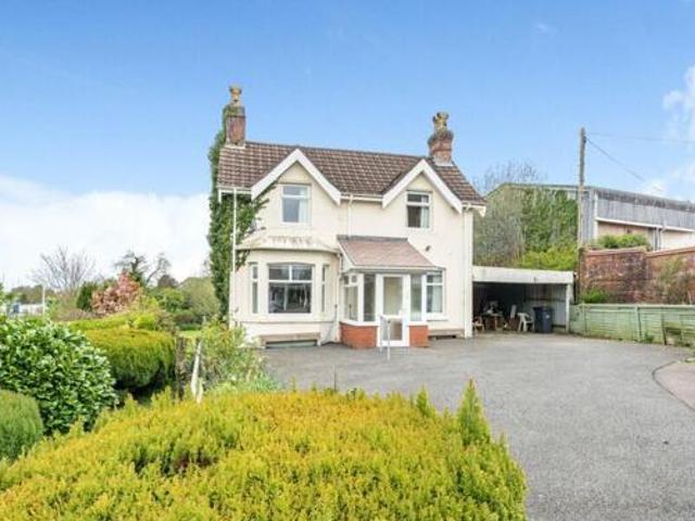 3 Bedroom Detached House For Sale In Llandrindod Wells