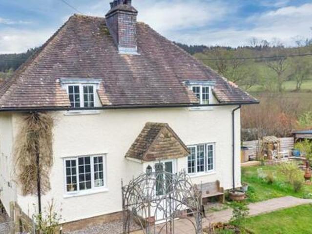 3 Bedroom Detached House For Sale In Llanwddyn