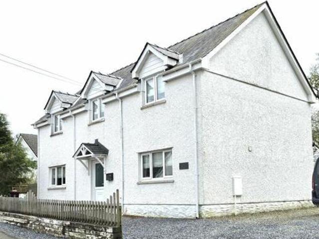 3 Bedroom Detached House For Sale In Llanwrda, Carmarthenshire