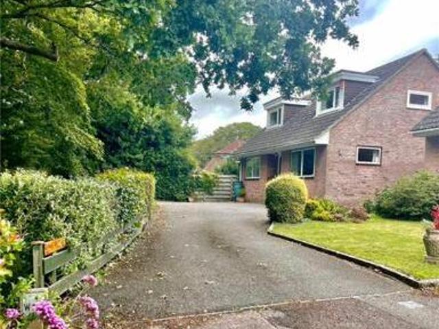 3 Bedroom Detached House For Sale In Lymington, Hampshire