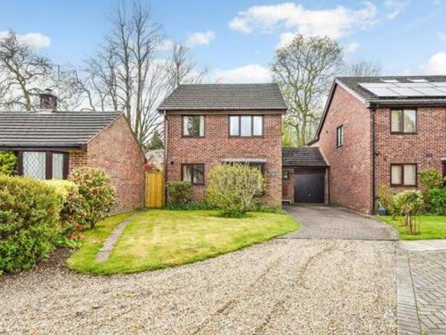 3 Bedroom Detached House For Sale In Lyndhurst