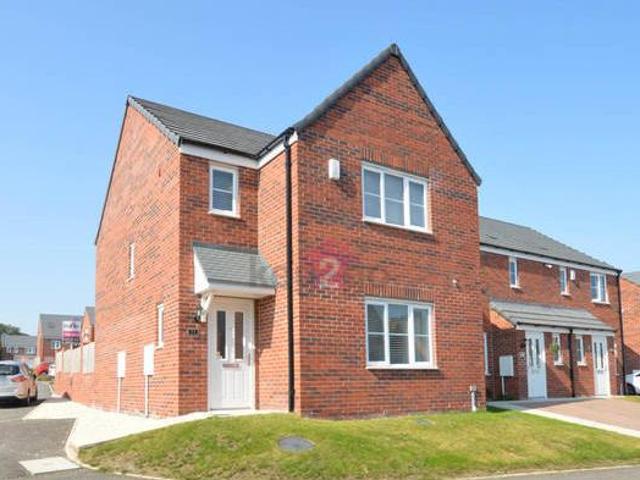 3 bedroom detached house for sale in Lysander Place Shirewood Gardens Woodhouse S13