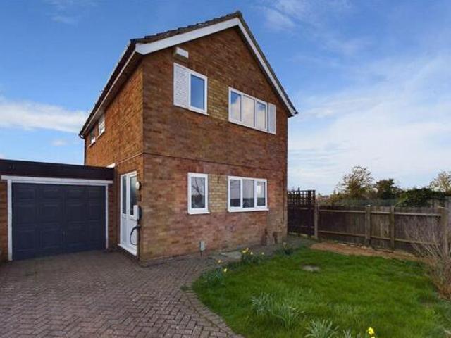 3 Bedroom Detached House For Sale In Moulton