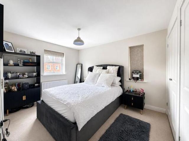 3 bedroom detached house for sale in Mount Pleasant Kingsway, Quedgeley, Gloucester, GL2 2BX, GL2