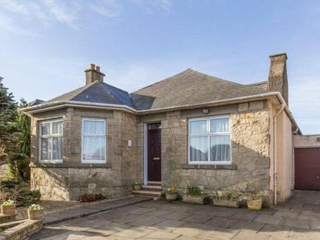3 Bedroom Detached House For Sale In Mountcastle
