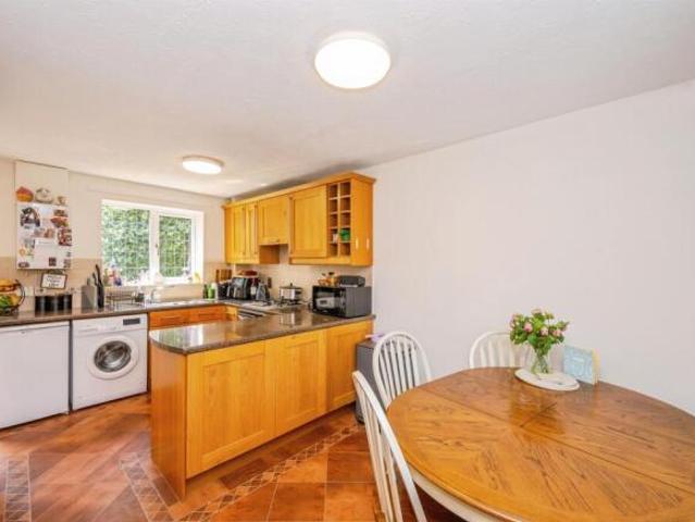 3 bedroom detached house for sale in Mountford Close, Oakwood, Derby, DE21