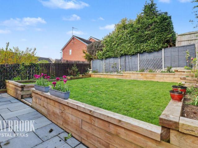 3 bedroom detached house for sale in Moor Farm Avenue, Mosborough, S20