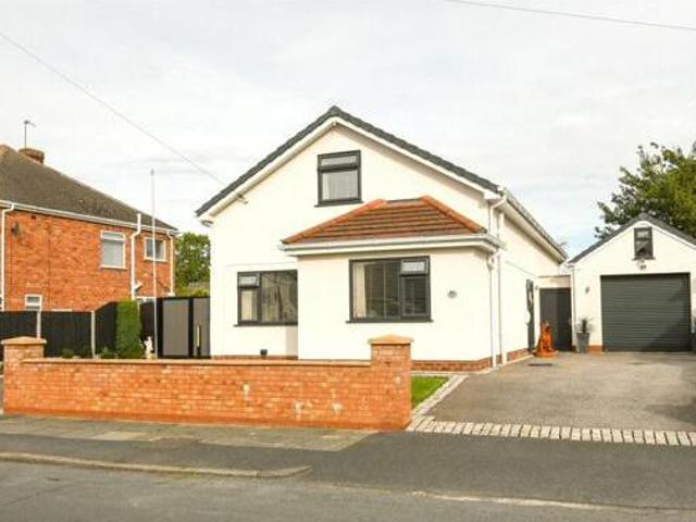 3 Bedroom Detached House For Sale In Moreton