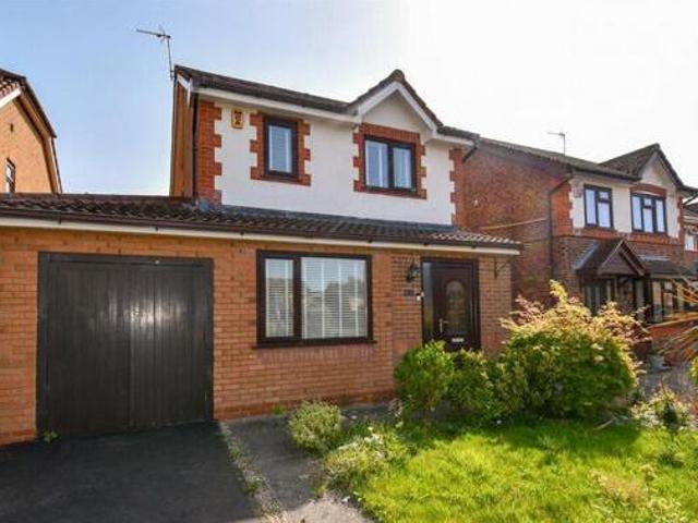 3 Bedroom Detached House For Sale In Moreton