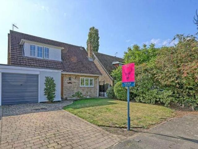 3 Bedroom Detached House For Sale In Moreton