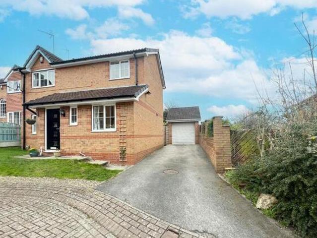 3 Bedroom Detached House For Sale In Morley