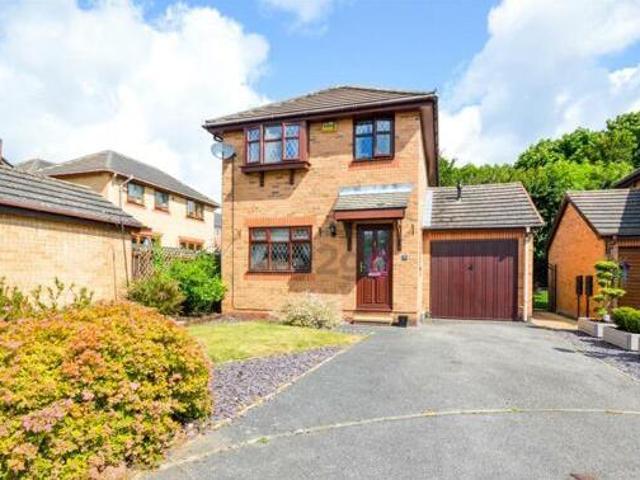 3 Bedroom Detached House For Sale In Mosborough, Sheffield