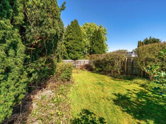 3 bedroom detached house for sale in Maybury Road, Edinburgh, Midlothian, EH4