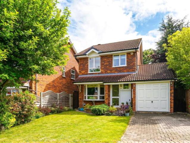 3 bedroom detached house for sale in Maythorn Grove, Hillfield, B91