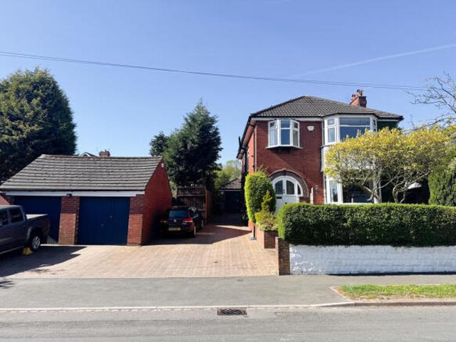 3 bedroom detached house for sale in Maythorne Road, Blurton, Stoke on Trent, ST3