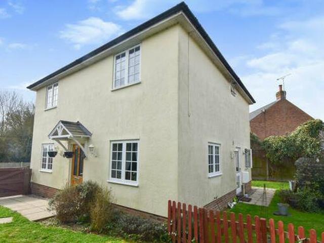3 bedroom detached house for sale in Maldon Road Great Totham CM9 8NL CM9
