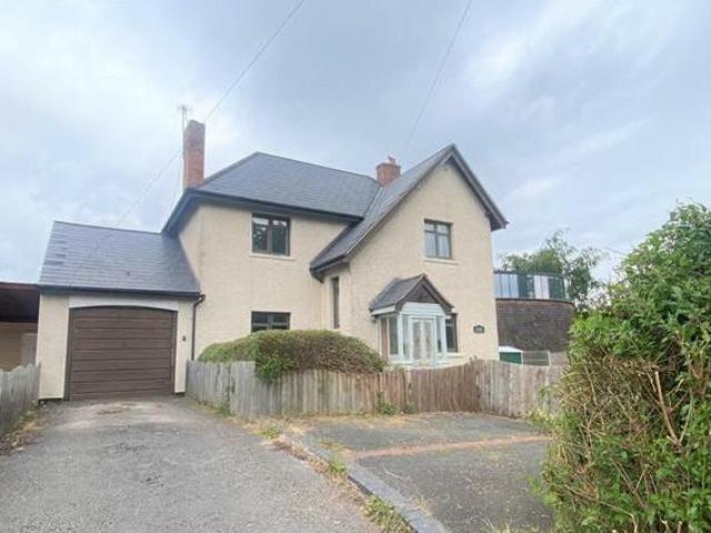 3 Bedroom Detached House For Sale In Malvern, Worcestershire