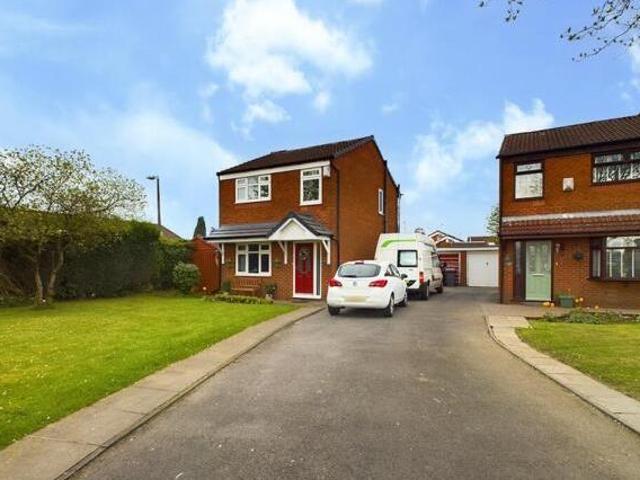 3 Bedroom Detached House For Sale In Manchester