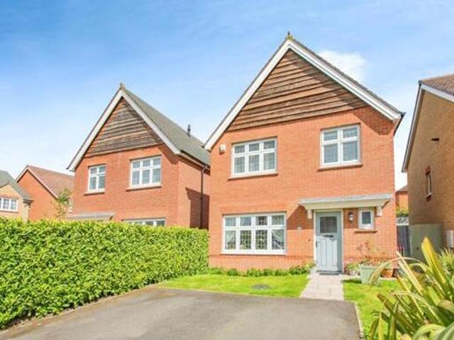 3 Bedroom Detached House For Sale In Manchester, Greater Manchester