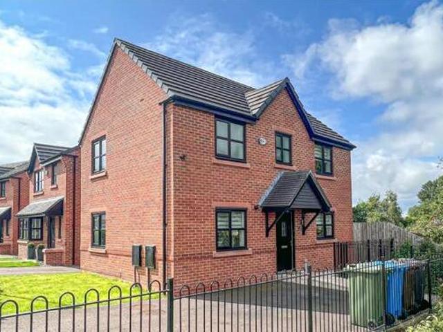 3 Bedroom Detached House For Sale In Manchester, Greater Manchester