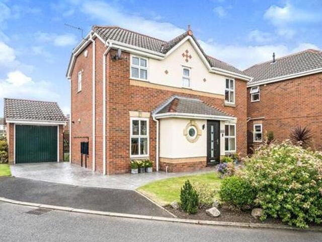 3 Bedroom Detached House For Sale In Manchester, Greater Manchester