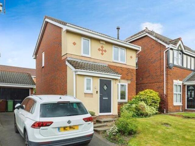 3 Bedroom Detached House For Sale In Manchester, Greater Manchester