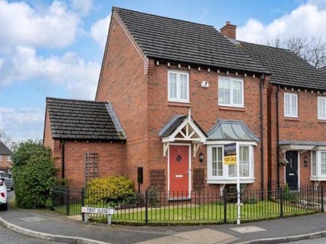 3 Bedroom Detached House For Sale In Manchester, Lancashire