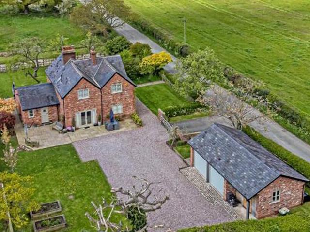 3 Bedroom Detached House For Sale In Manley