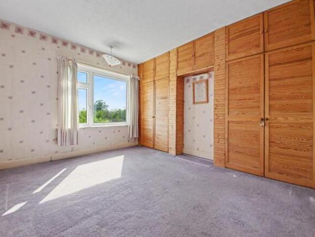 3 bedroom detached house for sale in Margam Avenue, Bitterne, SO19