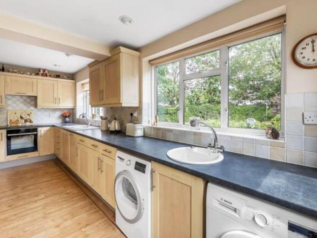 3 bedroom detached house for sale in Marlyns Drive, Guildford, Surrey, GU4