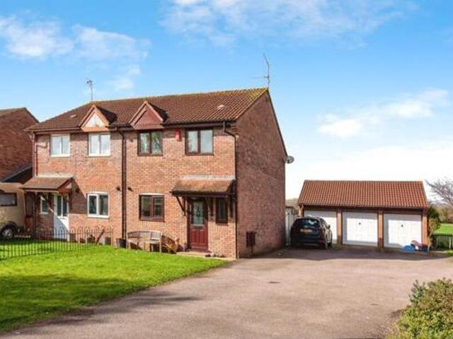 3 Bedroom Detached House For Sale In Marshfield