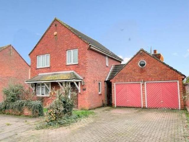 3 bedroom detached house for sale in Marram Close Stanway Colchester CO3