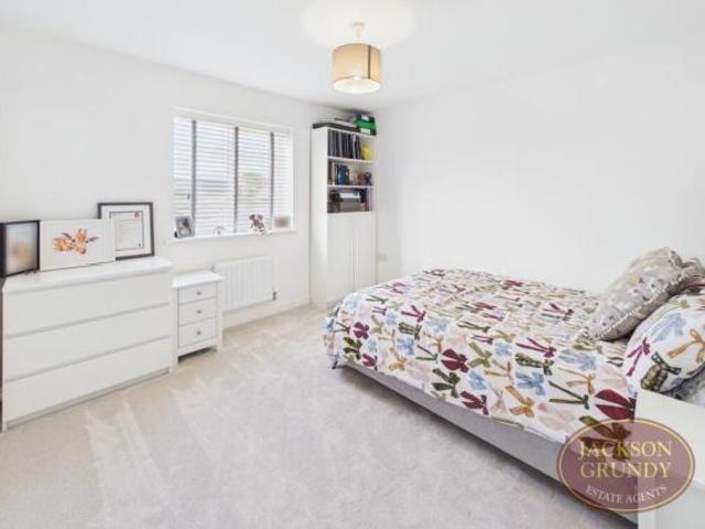 3 bedroom detached house for sale in Marram Crescent, Harpole, NN7 4FD, NN7