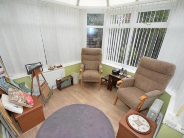3 bedroom detached house for sale in Masefield Road, Droylsden, M43