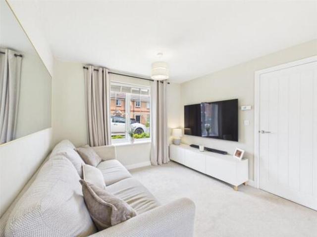 3 bedroom detached house for sale in Massey Drive, Worcester, Worcestershire, WR5