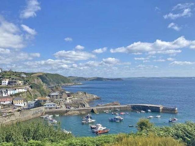 3 bedroom detached house for sale in Mevagissey Cornwall PL26