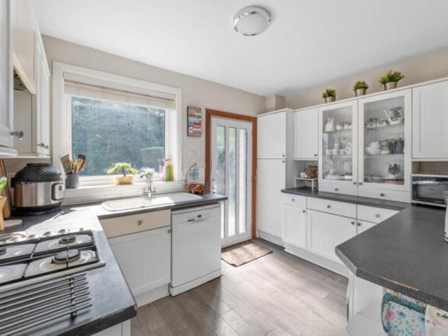 3 bedroom detached house for sale in Mearns Road, Newton Mearns, G77