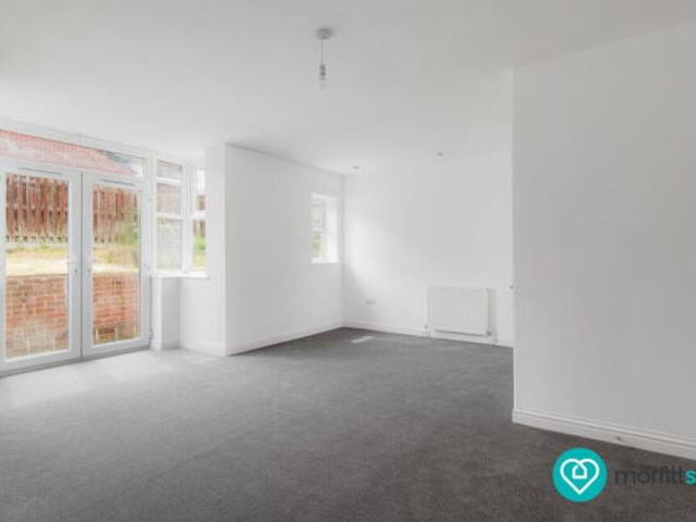 3 bedroom detached house for sale in Meetinghouse Lane, Woodhouse, Sheffield, S13 7PJ, S13