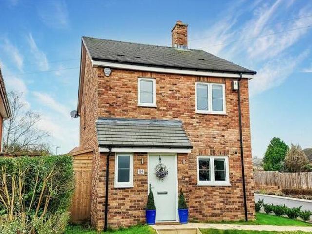 3 Bedroom Detached House For Sale In Meppershall, Shefford