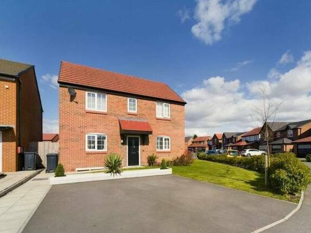 3 bedroom detached house for sale in Merdale Way Lathom WN8 8AS WN8