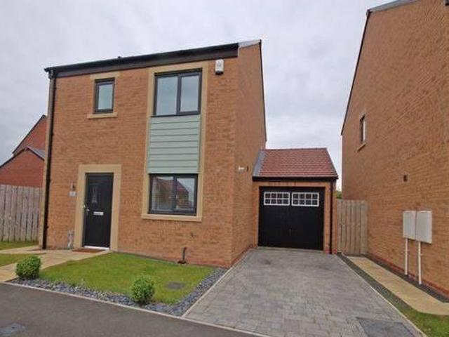 3 bedroom detached house for sale in Merlay Court Killingworth Newcastle Upon Tyne NE12
