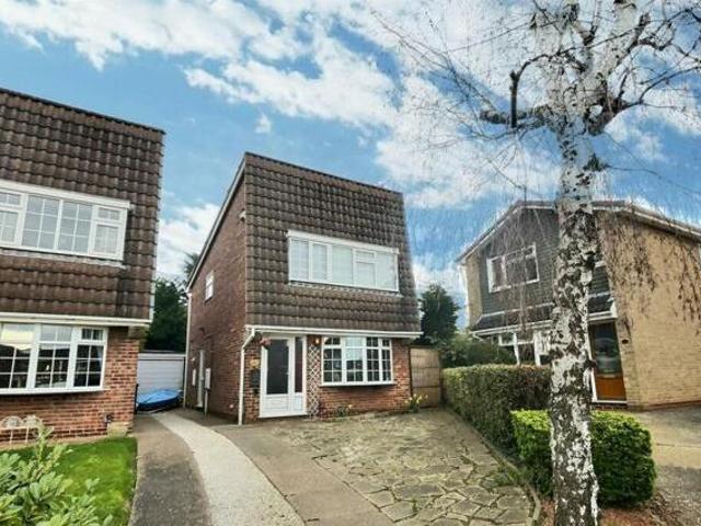 3 Bedroom Detached House For Sale In Mickleover