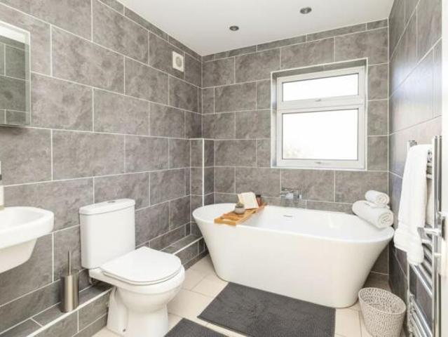 3 bedroom detached house for sale in Middle Ox Gardens, Halfway, S20
