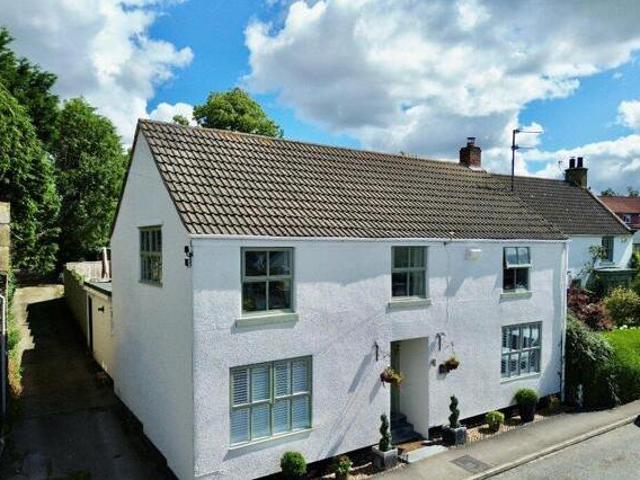 3 Bedroom Detached House For Sale In Middlesbrough