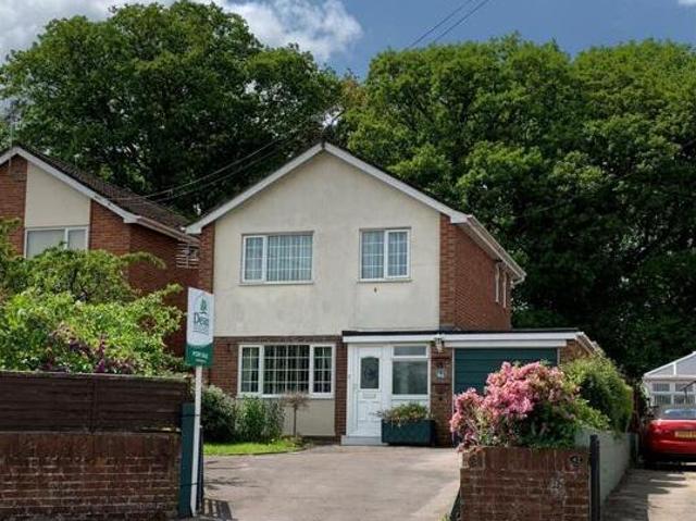3 Bedroom Detached House For Sale In Milkwall