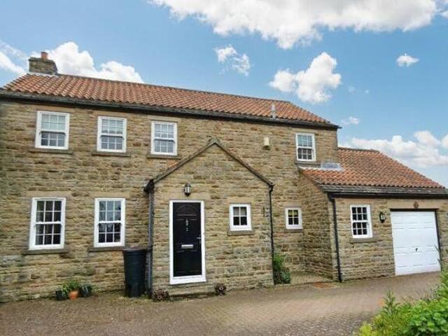 3 Bedroom Detached House For Sale In Mill Court, Ravensworth