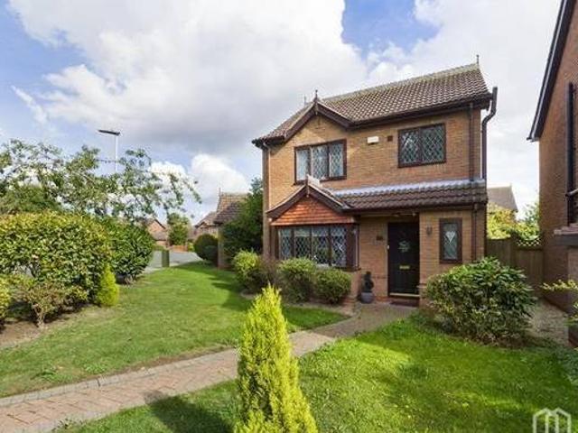 3 bedroom detached house for sale in Millfields Way Barrow upon Humber DN19